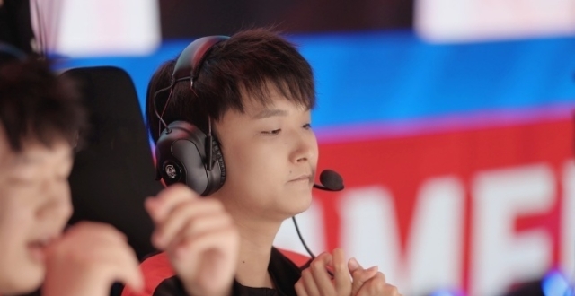 KPL：从A组到S组，cat还是那个cat，AG超玩会却不是原来AG了_腾讯新闻