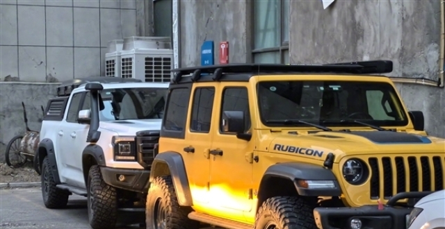 韩路拍仰望U8游记 外带700升95汽油 网友：没打过这么富裕的仗_腾讯新闻