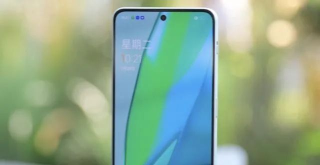 一加11、Acc2、Ace2V三机连发 外观、参数对比 看看哪款更适合你_腾讯新闻