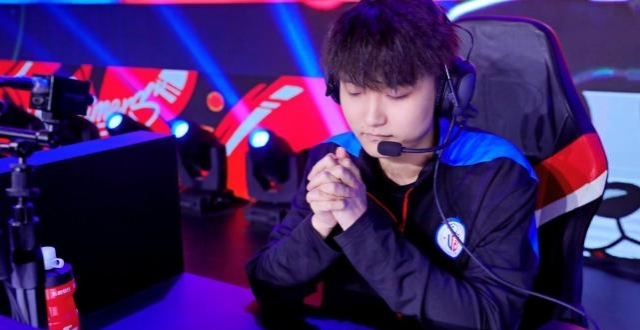 LGD大鹅确定打S/A卡位赛，cat用实力证明，离开AG超玩会对了_腾讯新闻