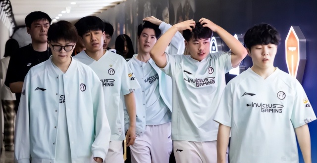 LPL4号种子要被LCK活捉！大概率T1和GEN谁输，谁就是LCK4号种子_腾讯新闻