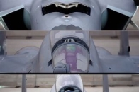 高燃回顾！中国空军“四利剑”同框 #歼10C长这样 高燃回顾，中国航空工业集团视频号曾经出现歼-20、歼-16、歼-10C、歼-16D“四剑客”同框画面。“四利剑”帅气出场值得反复观看。_腾讯新闻