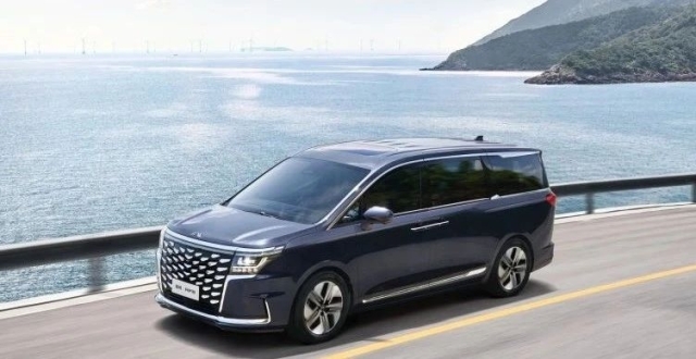 别等别克GL8插混了，它才是20万混动MPV的巅峰_腾讯新闻