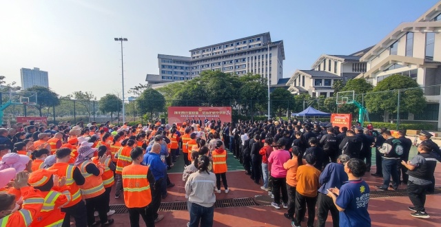 广西百色市总工会开展暖“新”服务季普法维权迎新活动_腾讯新闻