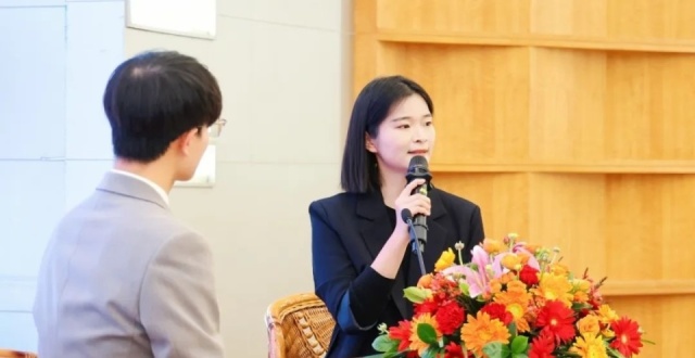 退伍后又志愿到西部去，这位研究生讲述自立自强故事_腾讯新闻