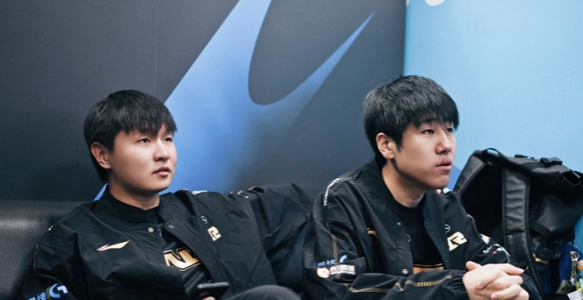 RNG不敌EDG迎来三连跪，小明回归都没用？今年梦回S10！_腾讯新闻