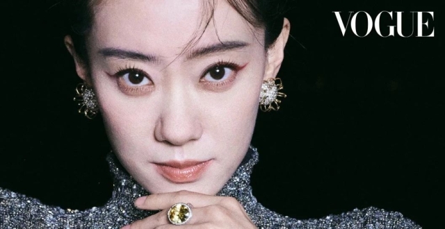 “女霸总”背后的故事，更值得上一个热搜_腾讯新闻