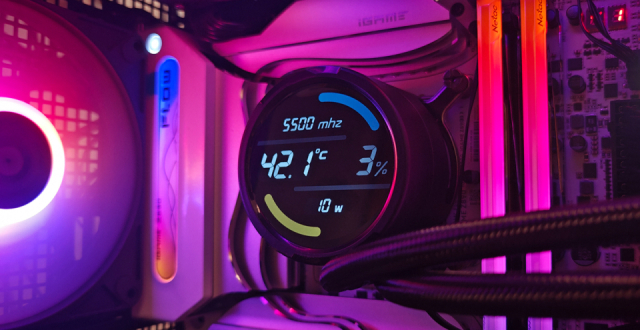 实用性之选，2.6寸屏显与磁吸设计，银昕E360 PRO水冷散热器分享_腾讯新闻