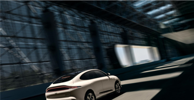 太卷了，智己LS6起步价杀到21.49万元_腾讯新闻