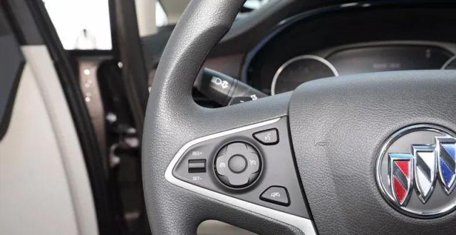 19.79万就能买别克GL8？陆上公务舱限时优惠延期，限量888台…_腾讯新闻