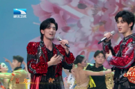 2026湖北卫视春节联欢晚会丨SoCandy男团活力满满，策马奔腾送福来_腾讯新闻