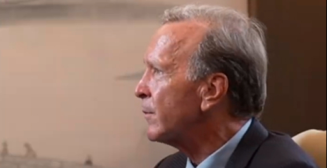 【中国那些事儿】尼尔·布什：中国的发展道路非常适合中国_腾讯新闻