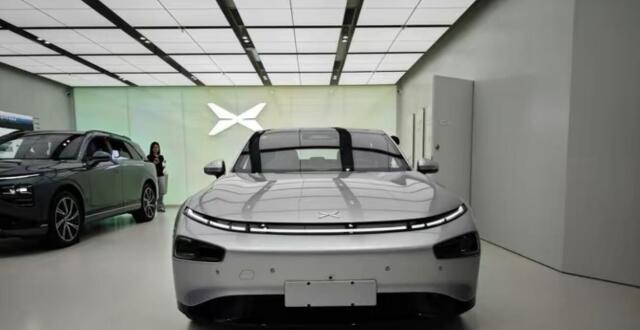 最高降5万元，小鹏P7i仅20.89万元起，如同救市及时雨_腾讯新闻