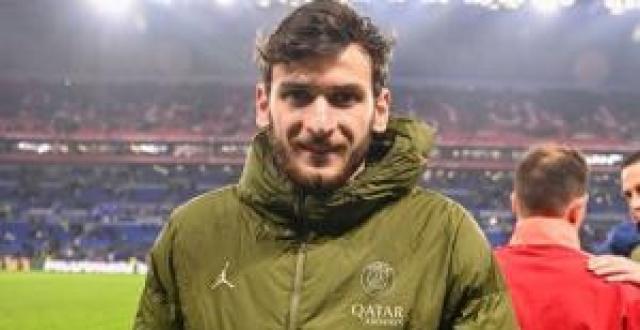 自断一腿咋踢？那不勒斯7000万卖K77，4轮0胜丢榜首&后者法甲发光_腾讯新闻