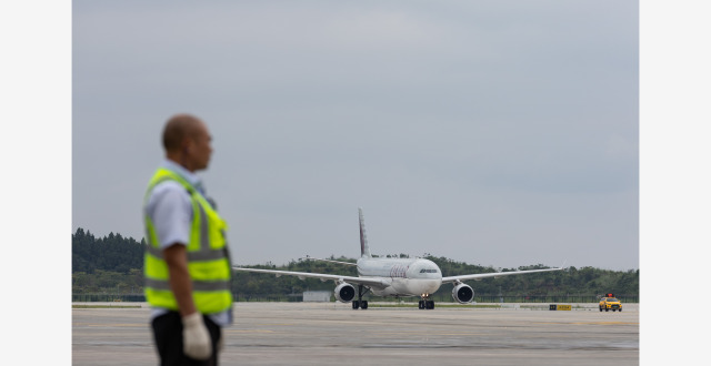 卡塔尔航空恢复多哈直飞成都航线_腾讯新闻