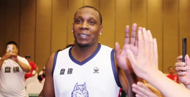 46分＋49分！前辽篮超级外援NBL赛场大杀四方，能否重返CBA？_腾讯新闻