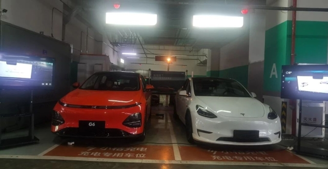 体验小鹏XNGP：G6硬刚Model Y，有戏？_腾讯新闻