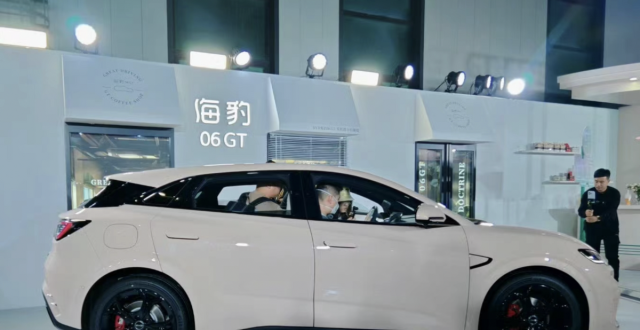 海豹06GT卖13.68万起，想做纯电高尔夫？有点儿飘_腾讯新闻