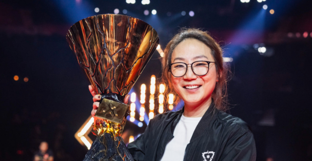 专访无畏契约EG教练Potter，非常有人格魅力的一名女性教练！_腾讯新闻