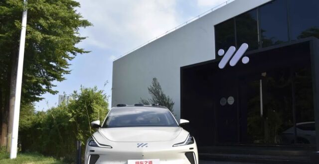 试驾 ：智己LS7 高速高架 NOA领航辅助_腾讯新闻