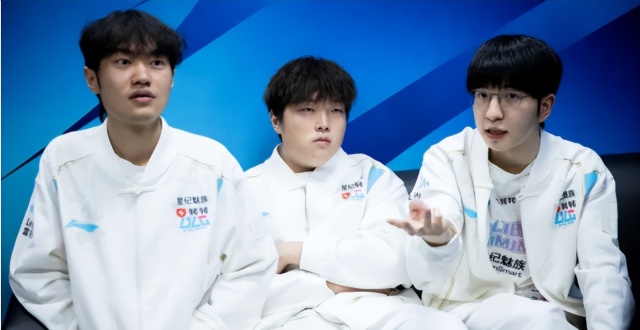 S15世界赛LPL没戏！Doinb：LCK强度太高，T1和GEN的比赛像S赛决赛_腾讯新闻