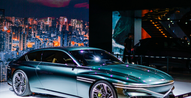 2023成都车展｜捷尼赛思G90及G90行政加长版上市，69.88万元起_腾讯新闻