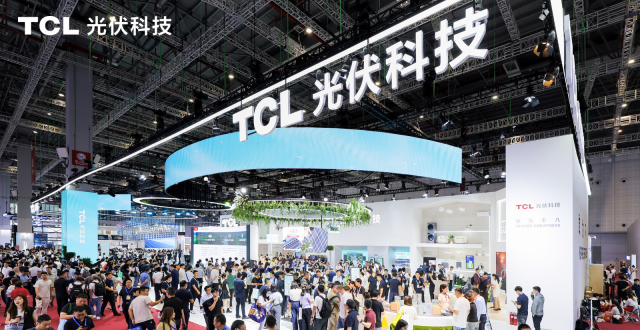 TCL光伏业务要做生态圈？新组件现身SNEC，TCL中环鞠霞：让大家共同参与BC技术_腾讯新闻