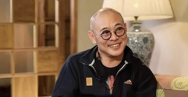 恭喜！李连杰宣布37岁大女儿结婚，赠送价值30万汽车做嫁妆_腾讯新闻