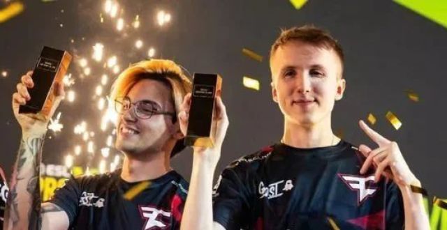 FAZE夺冠EPL S17，大满贯背后却是俱乐部难掩的颓势｜电竞世界_腾讯新闻