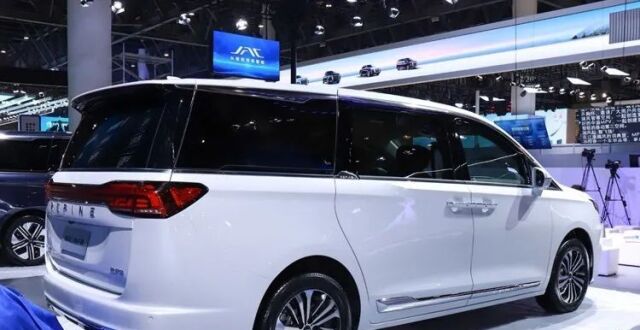 预售16.99万元起，江淮瑞风RF8将于1月31日上市_腾讯新闻