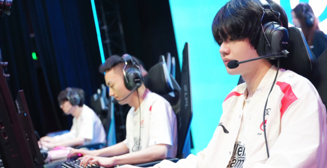 WBG击败TL，拿下S14首胜！双方有来有回，WBG艰难取胜_腾讯新闻