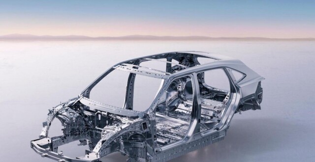 广汽本田首款纯电SUV P7上市：19.99万元起，能否搅动市场格局？_腾讯新闻