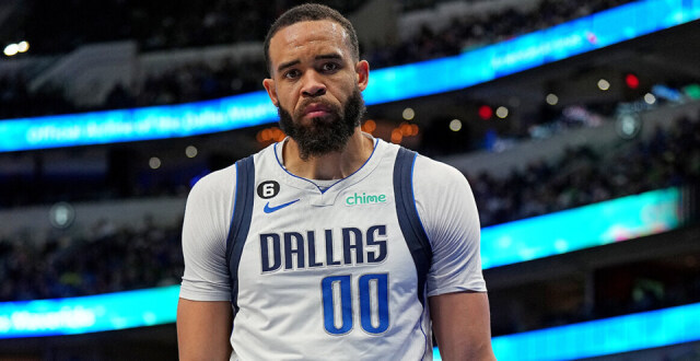 独行侠计划裁掉麦基 签下马基夫-莫里斯_腾讯新闻