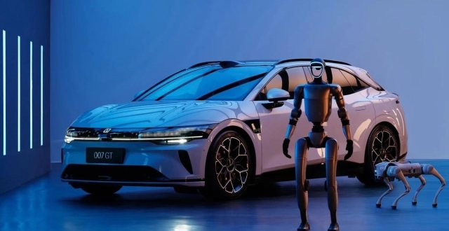 看了极氪007 GT，更觉得蔚来ET5T该慌了！_腾讯新闻