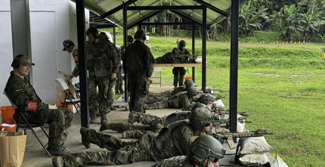 德国新型G95A1突击步枪在美国首次亮相 弥补此前遗漏的可靠性测试_腾讯新闻