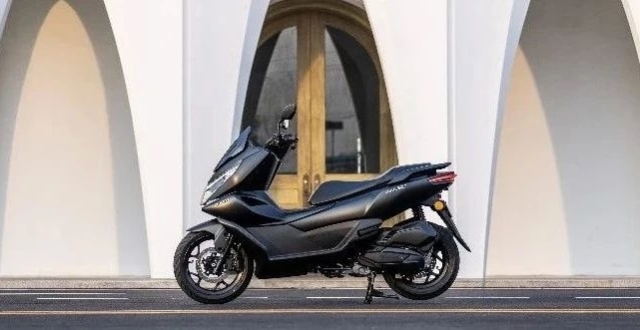 13580元起，春风全新踏板车150SC上市！_腾讯新闻