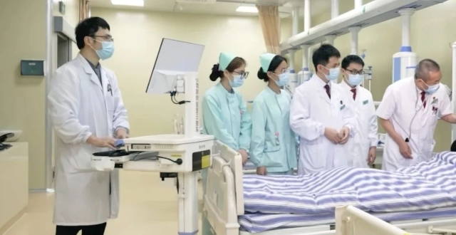 把更多医护时间还给病人！36台“5G+物联网智慧云推车”上岗_腾讯新闻