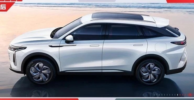 15.98万买混动中型SUV，一箱油跑1400km，比亚迪看了不敢吱声！_腾讯新闻