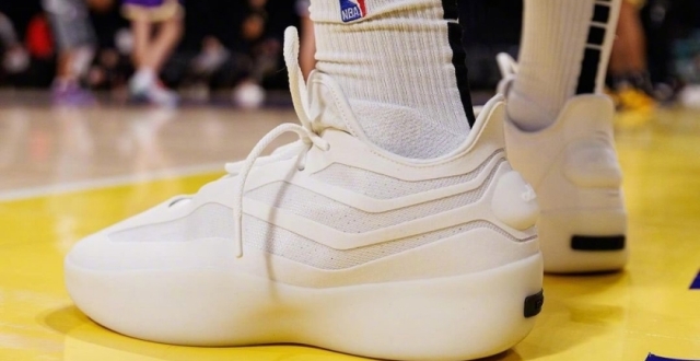 潮牌FOG与NBA达成多年合作协议_腾讯新闻