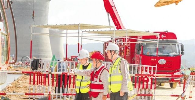 县外媒体看大方 | 《贵州日报》关注大方燃煤发电项目_腾讯新闻