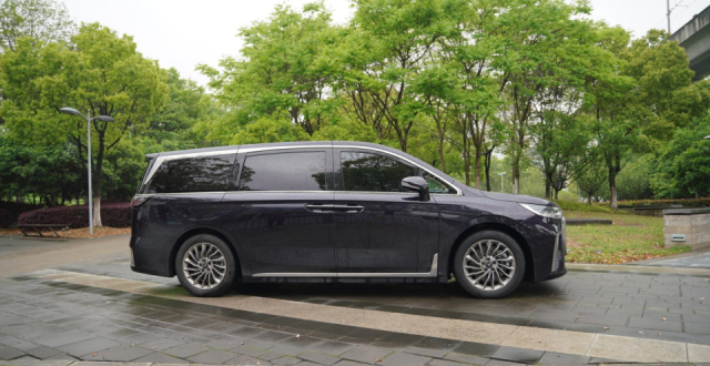 别克GL8终于要推PHEV了，怎么看？_腾讯新闻