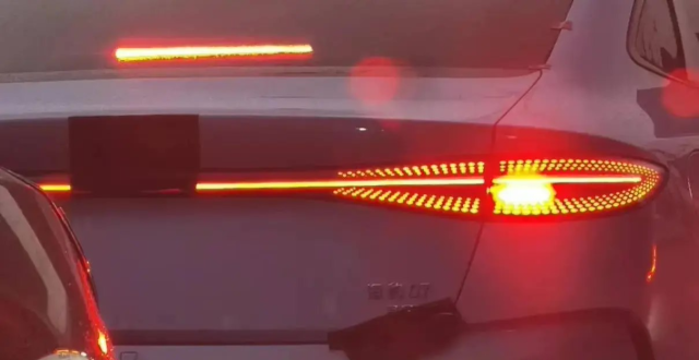 基于 800V 架构、配激光雷达，比亚迪海豹 07 EV 将于 8 月初发布_腾讯新闻