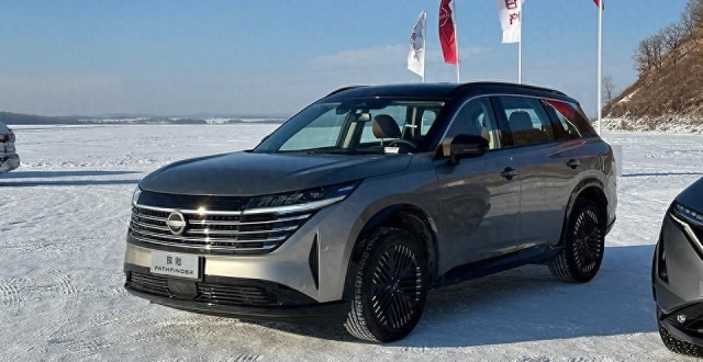 20多万买2.0T+9AT，日产探陆，或刷新最省油7座SUV？_腾讯新闻