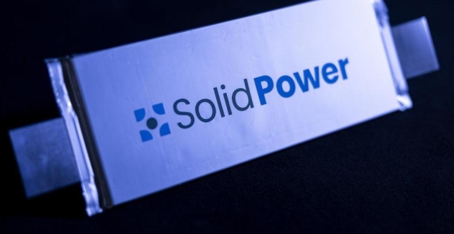 全固态电池商业化进程加快！Solid Power已向宝马交付首批样品_腾讯新闻