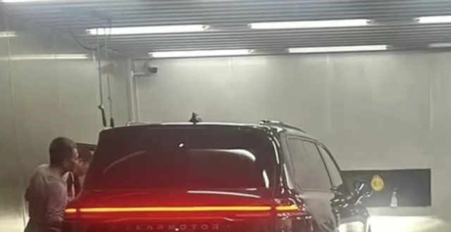 对标理想L9 零跑C16实车曝光_腾讯新闻