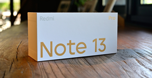 红米Note 13 Pro图赏：直屏OLED，超细四窄边，1399元起颜值如何_腾讯新闻