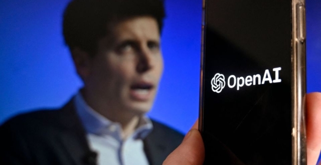 OpenAI 72小时乱局实录：或与其最大对手合并，奥特曼加入微软_腾讯新闻