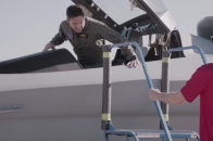 诺格公司M437原型机首飞：未来空战无人机的全互联数字化技术平台_腾讯新闻