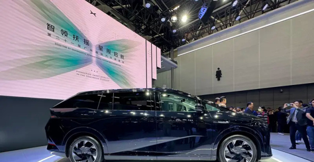 广州车展将上市重点轿车/MPV汇总 智界S7/理想MEGA领衔_腾讯新闻