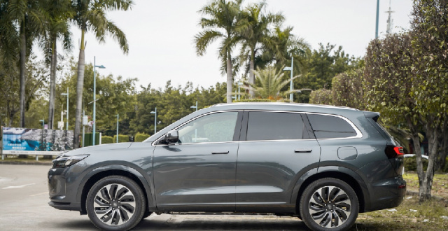 问界M7升级M9同款智驾，涨价近9千，等于CDC白送？_腾讯新闻